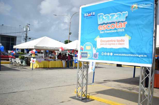 Alcalde Gustavo Fernández inaugura el Bazar Escolar San Francisco 2023 ...